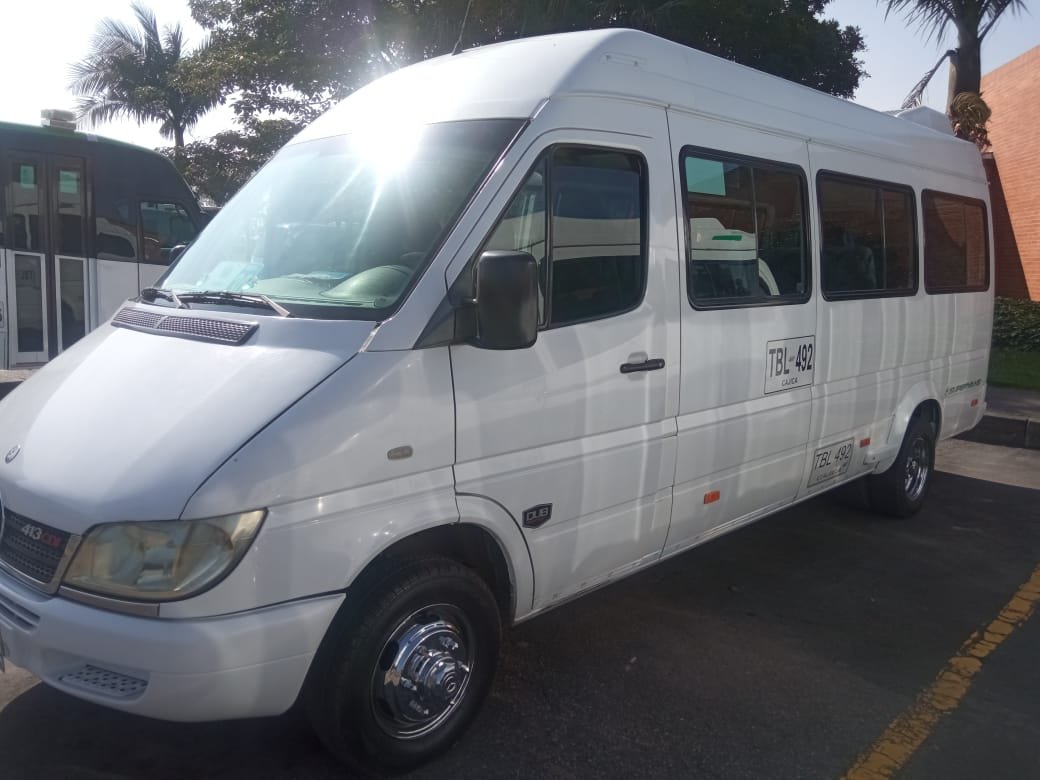 Mercedes Sprinter 413 - Mundo Turístico